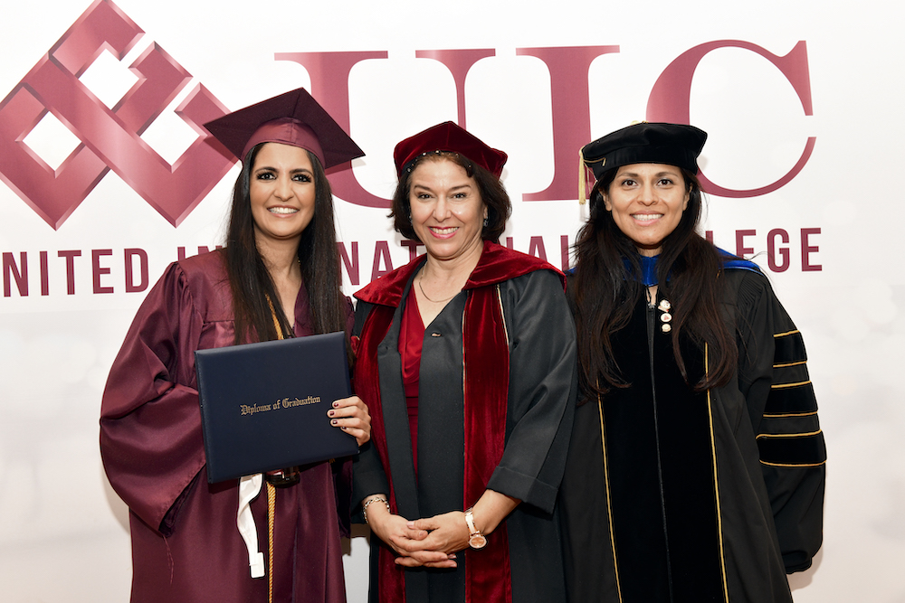 UIC Awards Associate And Bachelor Degrees On The 20th Commencement ...