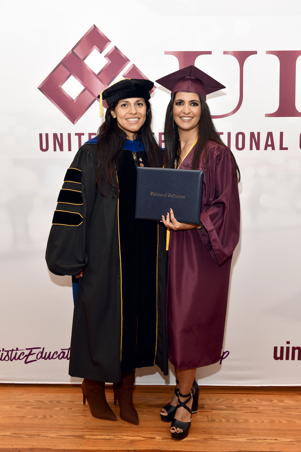 UIC Awards Associate And Bachelor Degrees On The 20th Commencement ...